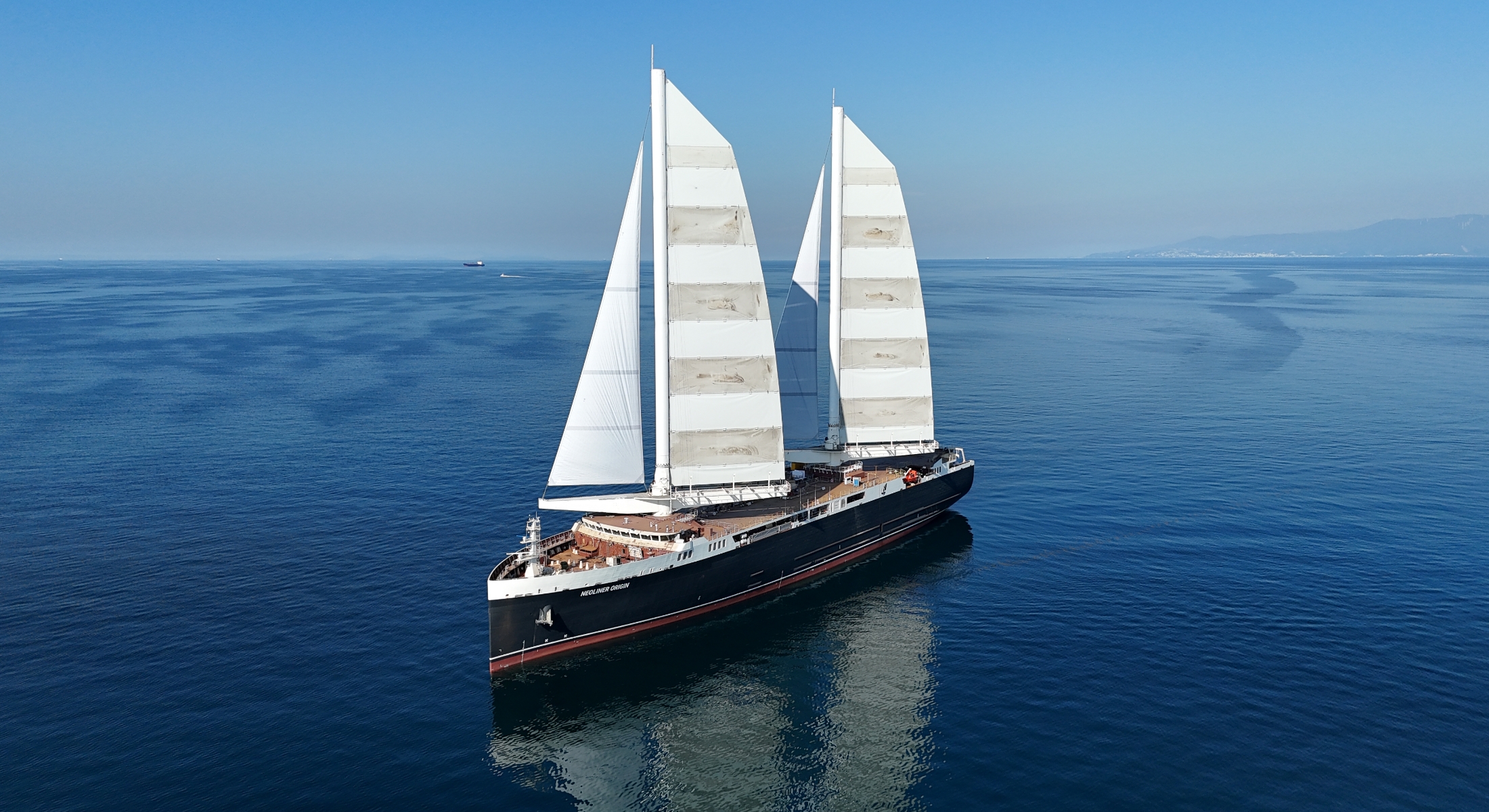 Longchamp s'engage avec Neoline | Longchamp